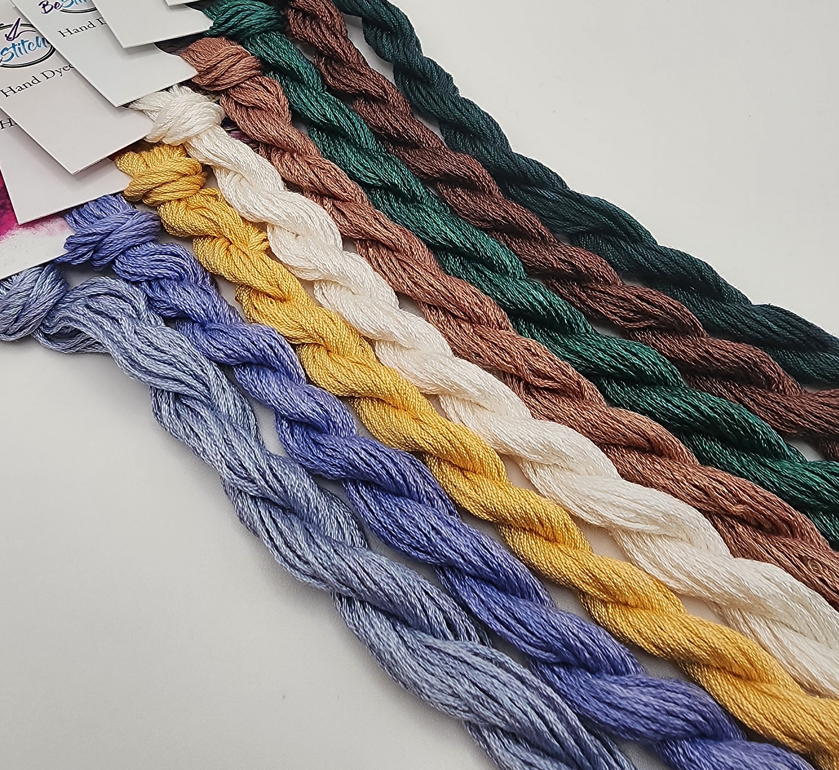 Cozy Cottage Silk Pack – BeStitchMe
