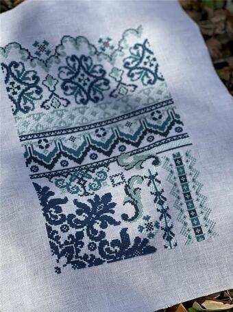 Seasons in Lace Winter by Jan Hicks Creates – BeStitchMe
